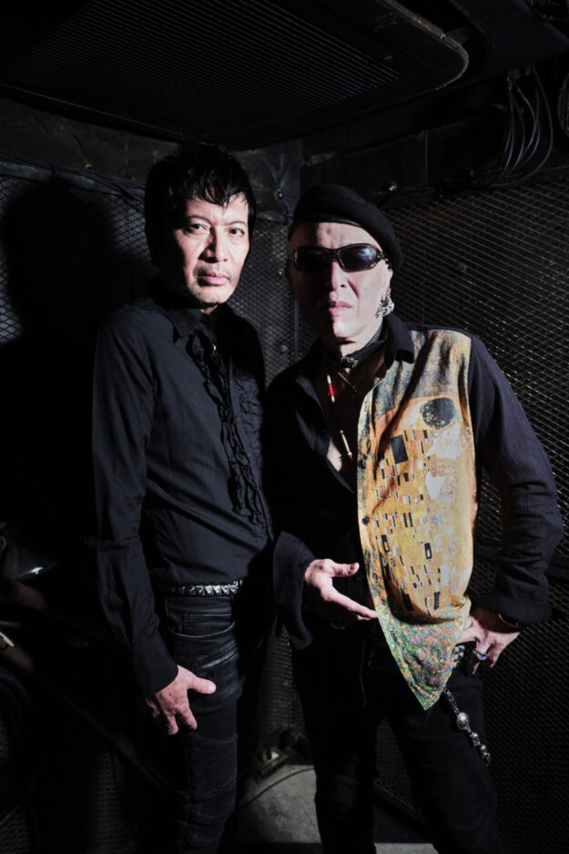 AUTO-MOD clas-six - AUTO-MOD Official Website